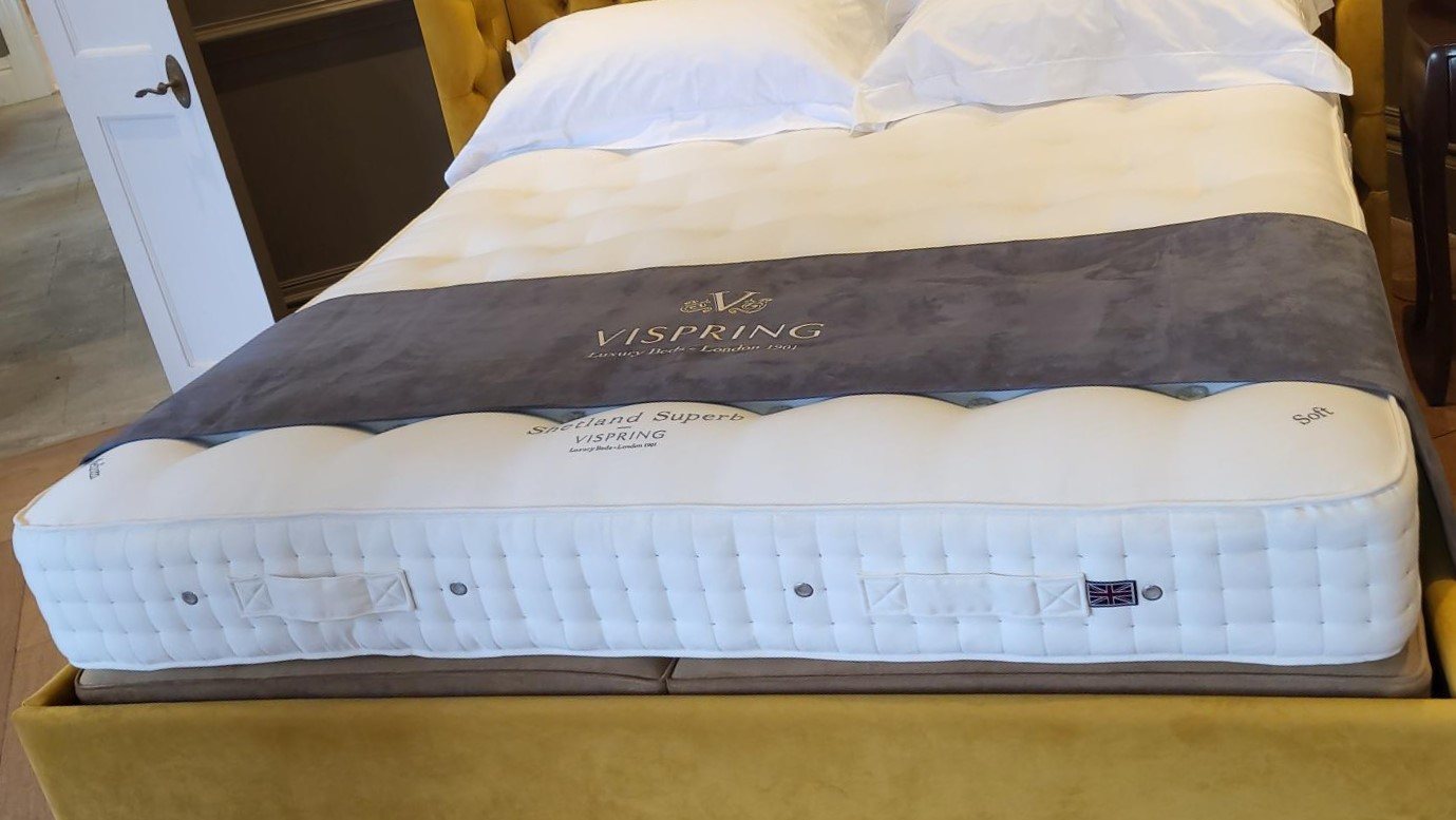 Vispring Shetland Superb Mattress & Bed Base - Superking Size - Ex ...