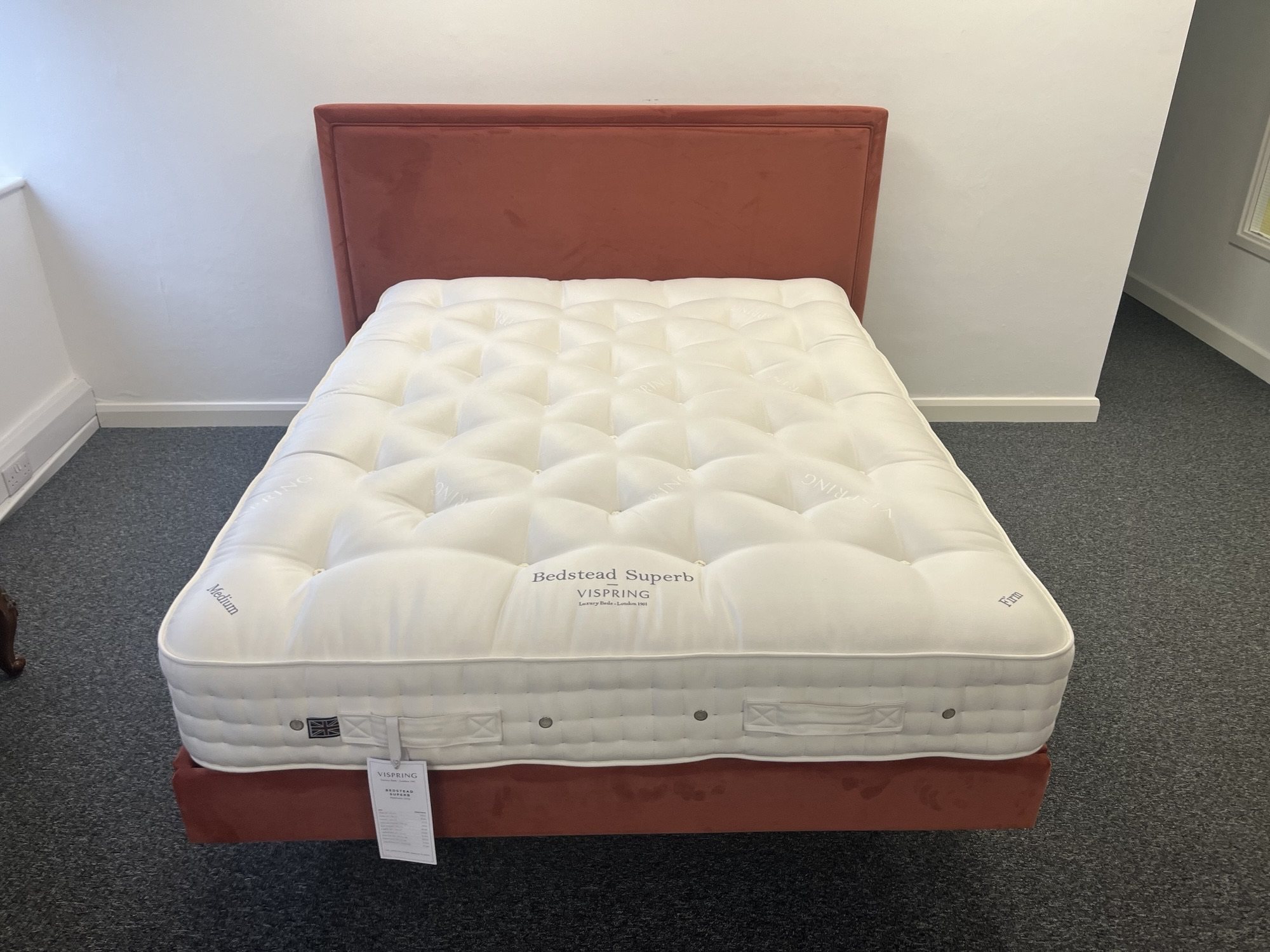 Boston Bedstead - Low/Wide Version - King Size - Ex Display ...