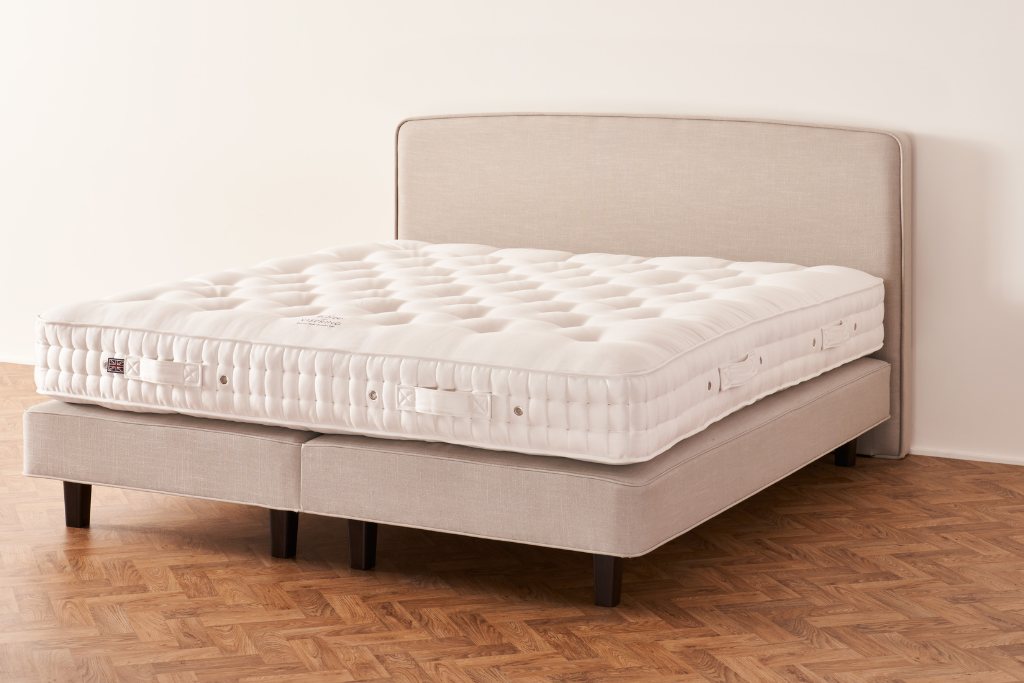 Vispring Elite Mattress & Divan Set | And So To Bed