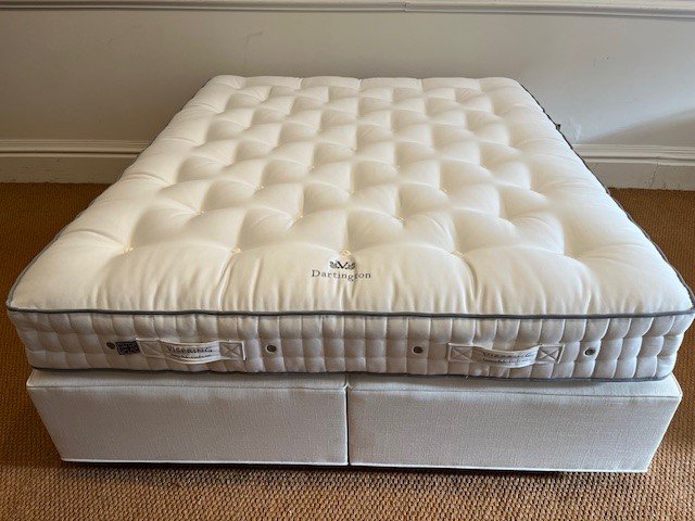 Vispring Bed & Mattress Clearance | Up to 60% Off | And So To Bed